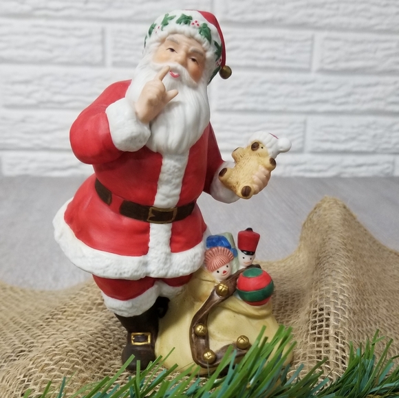 Avon | Holiday | Vintage Avon Santa Porcelain Figurine | Poshmark